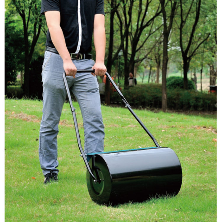 Outdoor Equipment and Tools: Hand-pushed Metal Lawn Roller